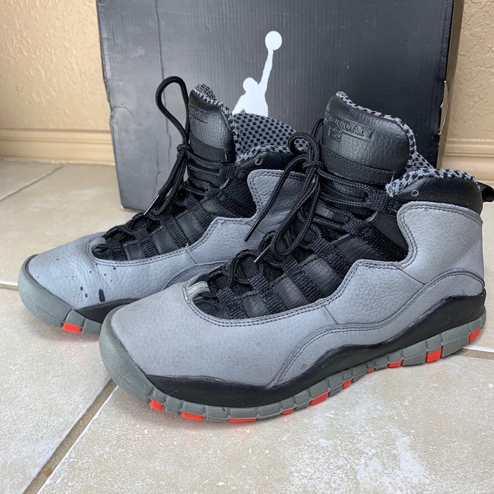 Retro Jordan Infrared 10s - Gem